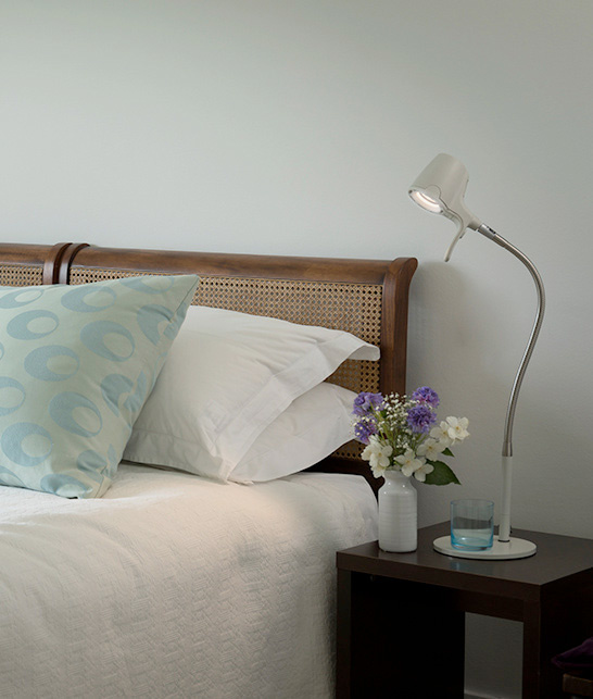 High Definition Table Reading Light | Serious Readers