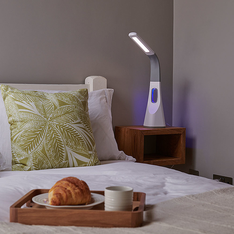 BREEZE Light™: Light with Bladeless Fan | Serious Readers